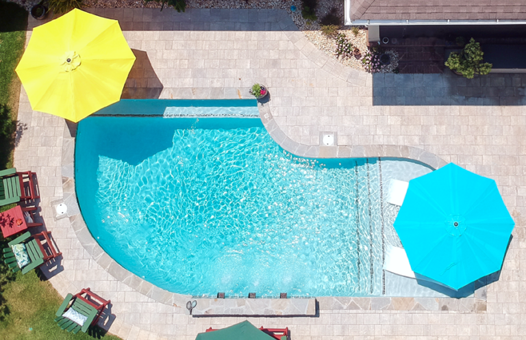Tampa Custom Swimming Pool Builders │ Blue Haven Pools