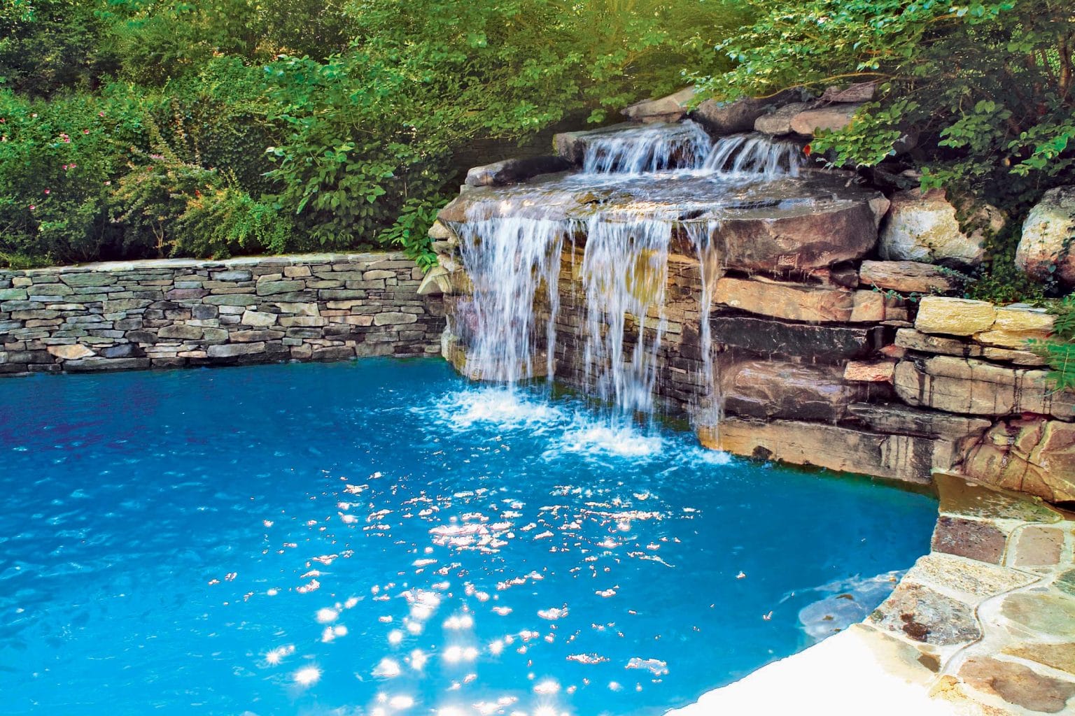 Lagoon Pool Pictures │ Blue Haven Pools