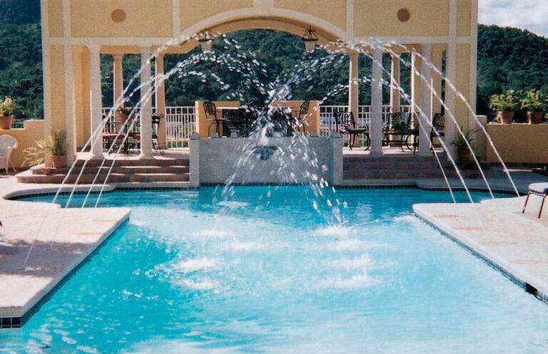 Inground Pool Contractor Building Custom Pools | Blue Haven